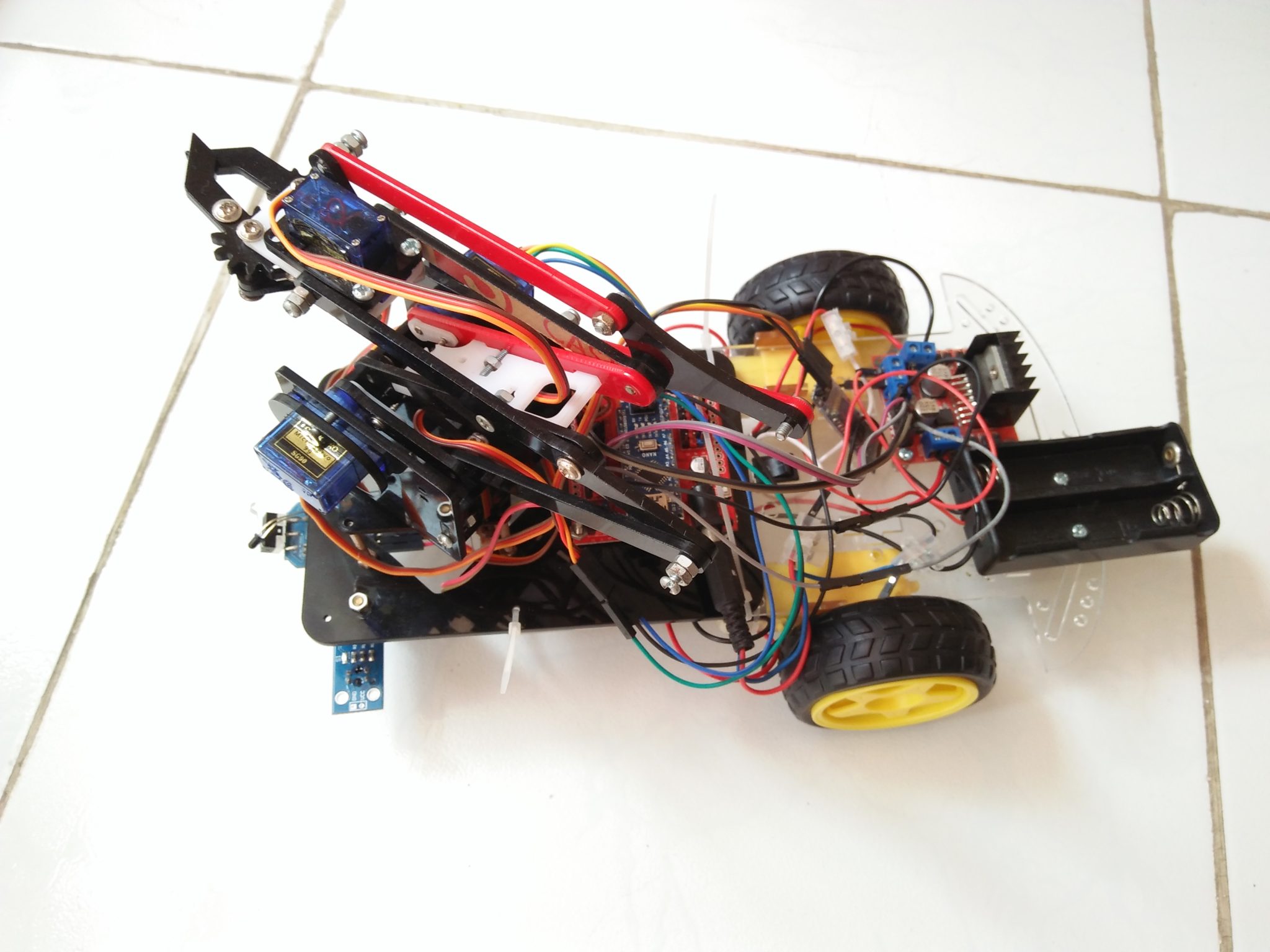 Xe dò line Arduino - Bước đầu tiên vào thế giới Robot - Linh kiện Robotics